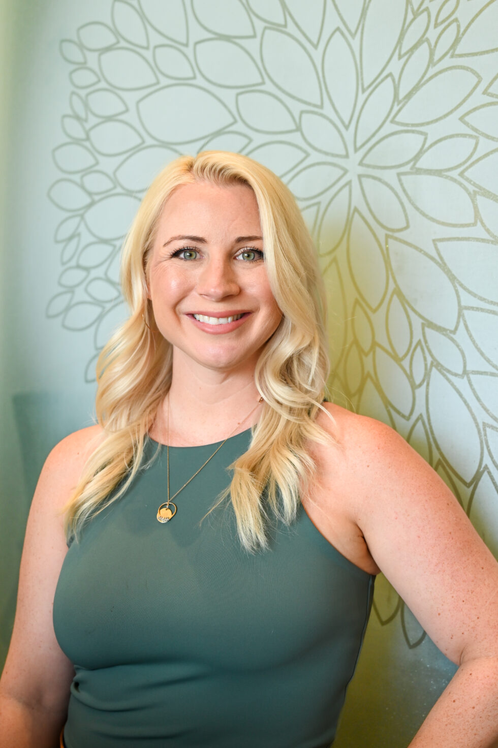 Annapolis | Symmetry Salon Studios